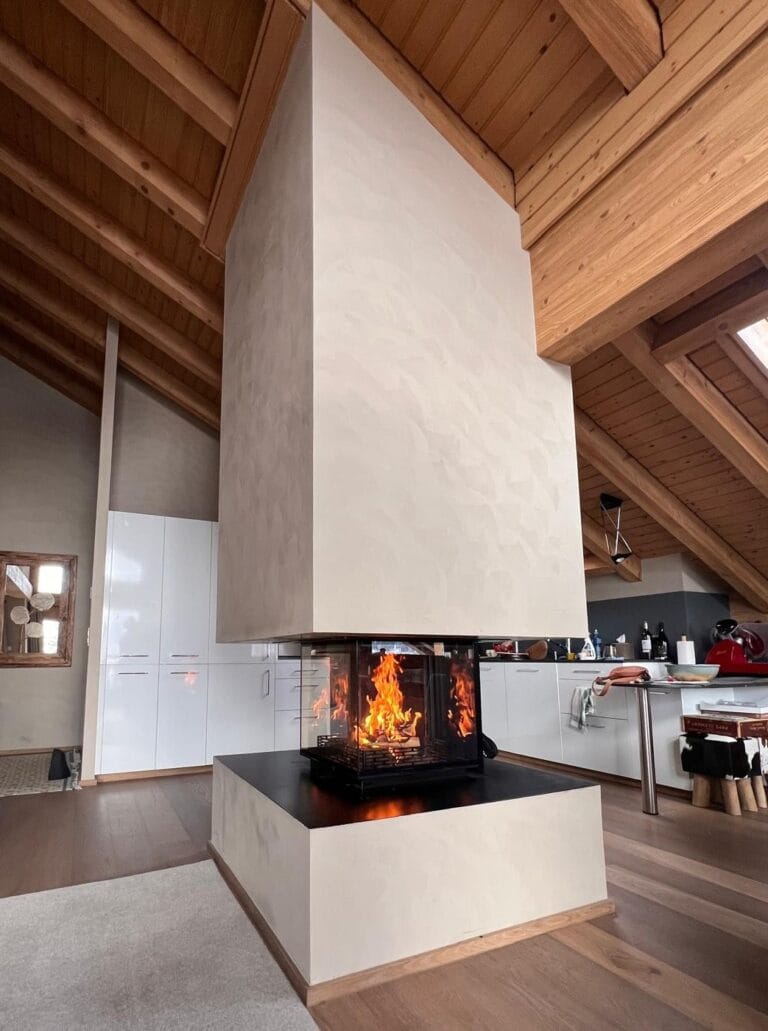 RUEGG CUBEO - Cheminées du Valais